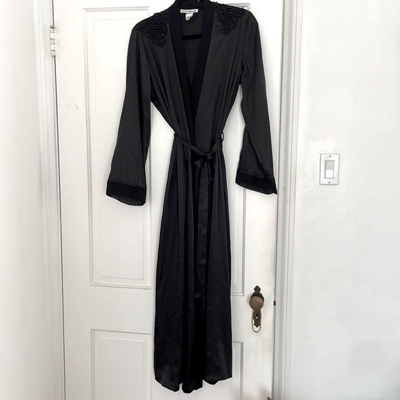 Linea Donatella | Intimates & Sleepwear | Vintage Satin Robe With ...